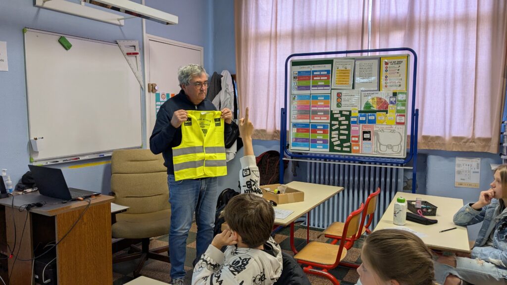 Et si on apprenait à faire du vélo en toute sécurité à l’école ...